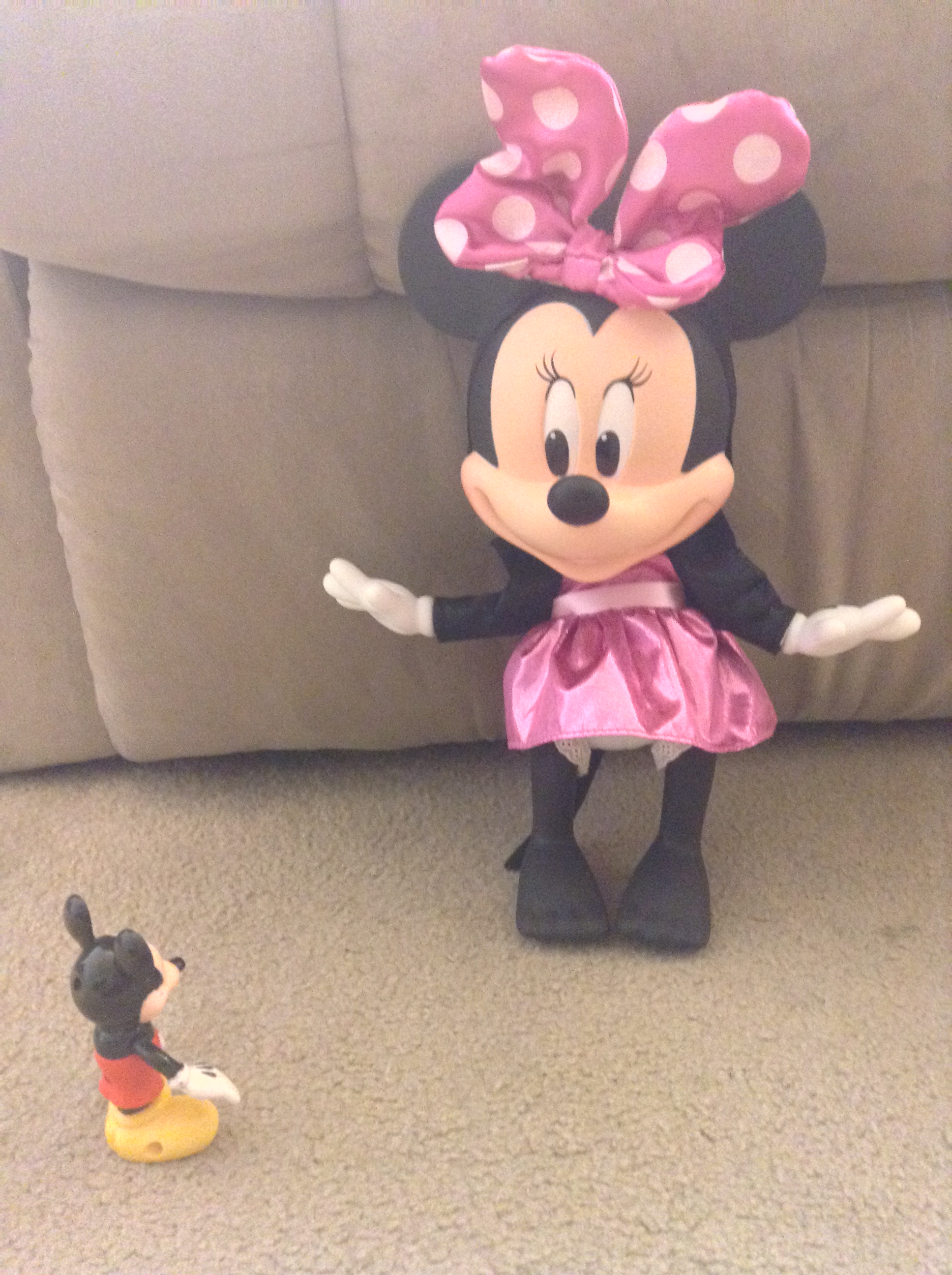 MacroSonic • GTS Minnie Barepawed